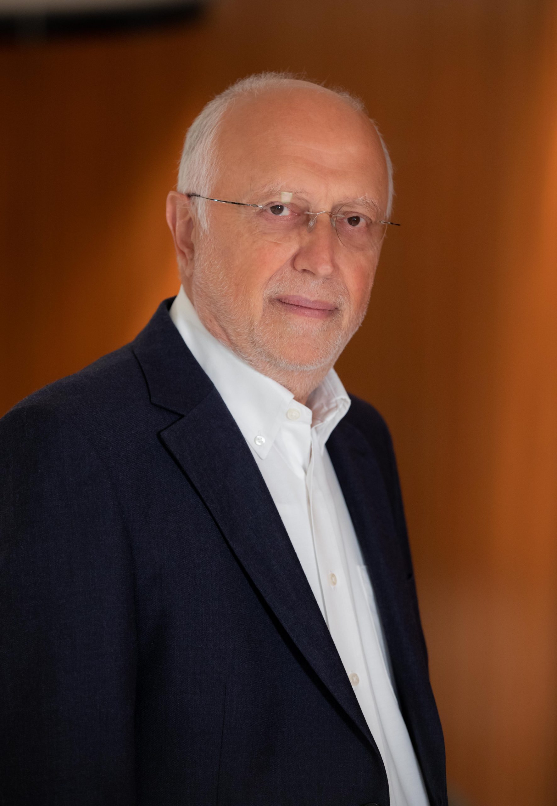 Red light for the green transition | ΤΕΡΝΑ ΕΝΕΡΓΕΙΑΚΗ